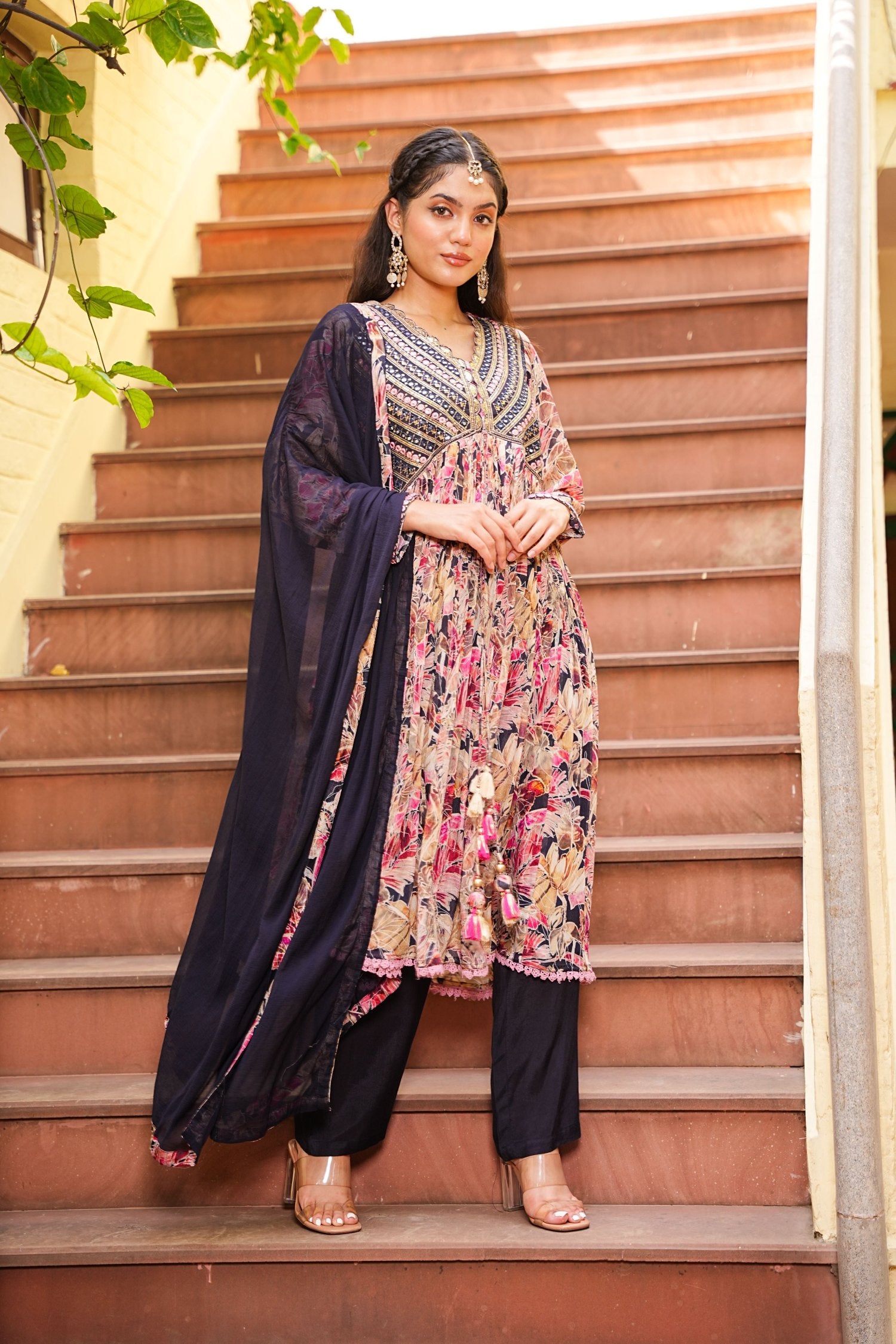 NAVRATRI COUTURE MARBLE PRINT WITH ABHLA AND EMBROIDERY WORK - Freyaa